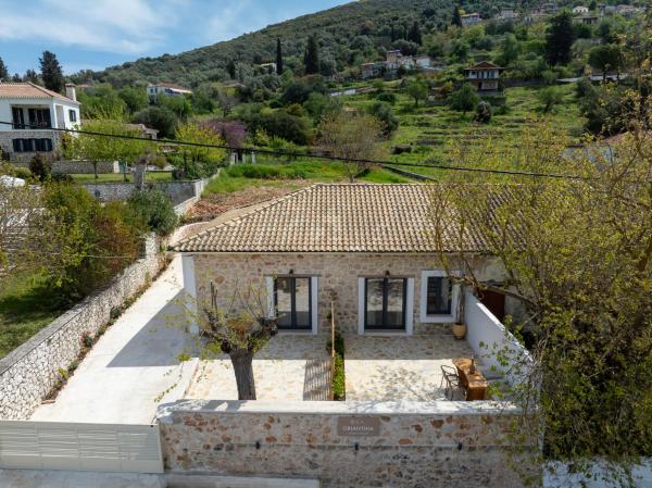Orianthia Stone Houses - Lefkada