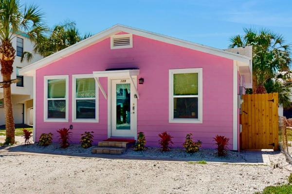 Almost Heaven - Anna Maria, FL