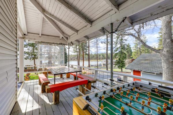 Steps To Pine Hollow Reservoir Home With Fire Pit! - Rock Creek Reservoir, OR