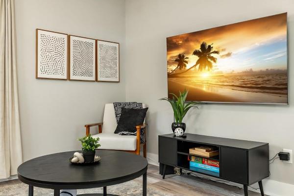 Saint Pete Hideaway Cozy Urban Escape Oasis - Pinellas County, FL