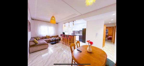 Appartement Cosy Moderne, Uscuisine - Sidi Harazem