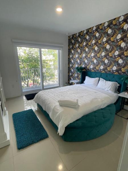 New 3 Story In Homestead- 3/2.5 Balcony & Rooftop - Homestead, FL