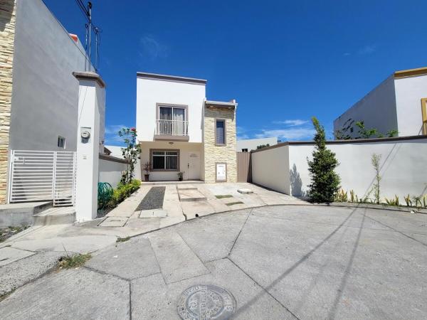 Casa El Roble Oeste, Minimalist -