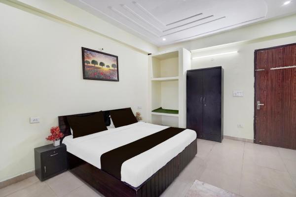 Hotel O Tree Inn - Ghaziabad