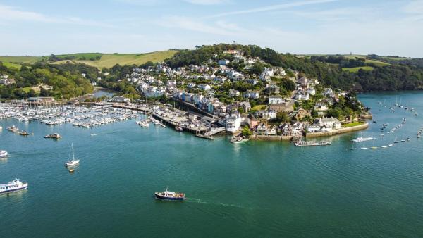Riverside Apartment With Stunning River Dart View - Dartmouth