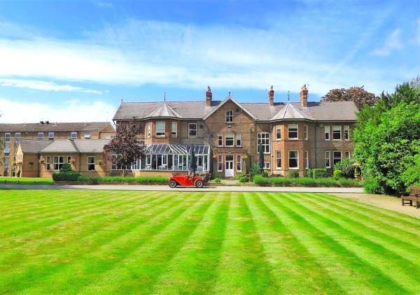 Burn Hall Hotel - York
