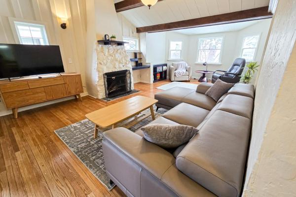 The Solstice House - Anchorage, AK