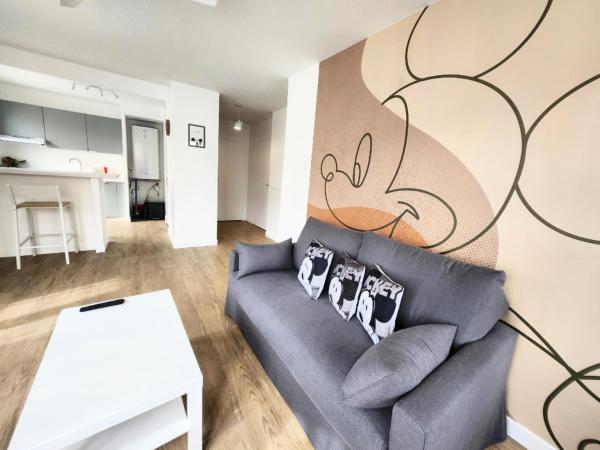 Mickey M'house, Centre Ville, 10' Disneyland - Bailly-Romainvilliers