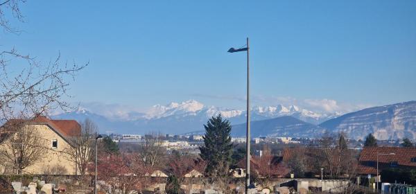 Charmant Appartement, Hyper Centre - Saint-Genis-Pouilly