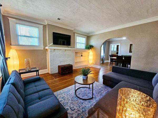 Charming House In Memphis - Memphis, TN