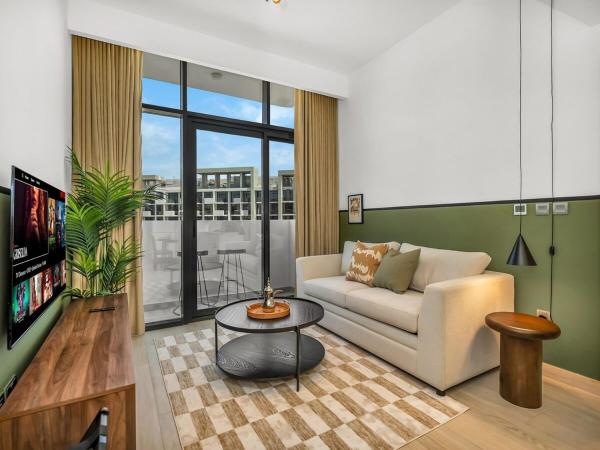 Stylish Azizi 1 Bedroom - Dubai Airport (DXB)