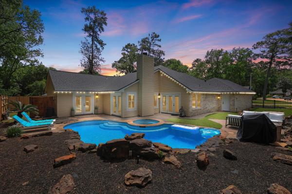 Woodbridge Bungalow - Private Villa Near Iah - Pool - Kingwood - Houston