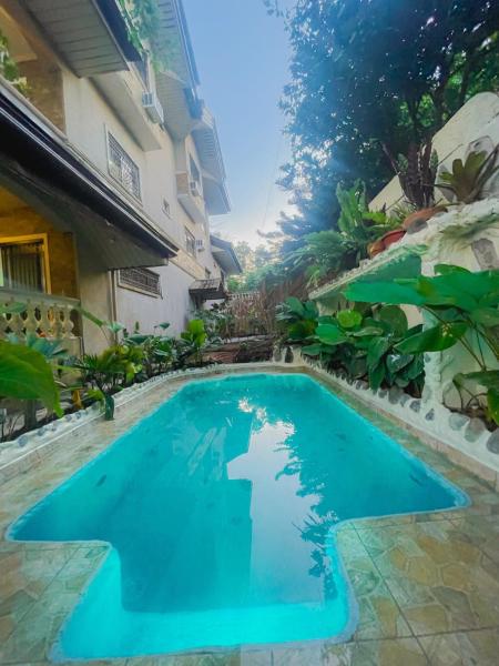 Bali Villa In Tagaytay W Pool, Billiards I 12pax - Alfonso
