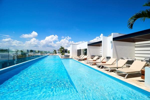 Luxury 2-story Apt With Jacuzzi - Playa del Carmen