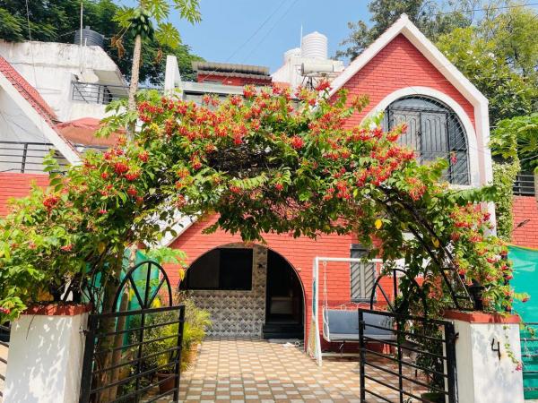 Hostel Livhub- Perfect Stay For Working Professionals In Viman Nagar - Pune