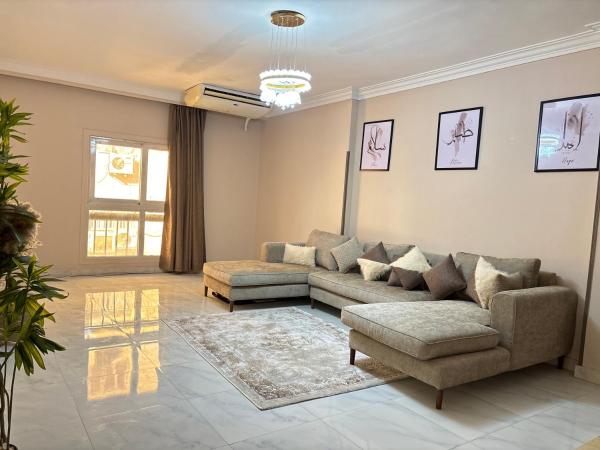 Elite Apartments In Mohandseen - Families Only - Gizeh