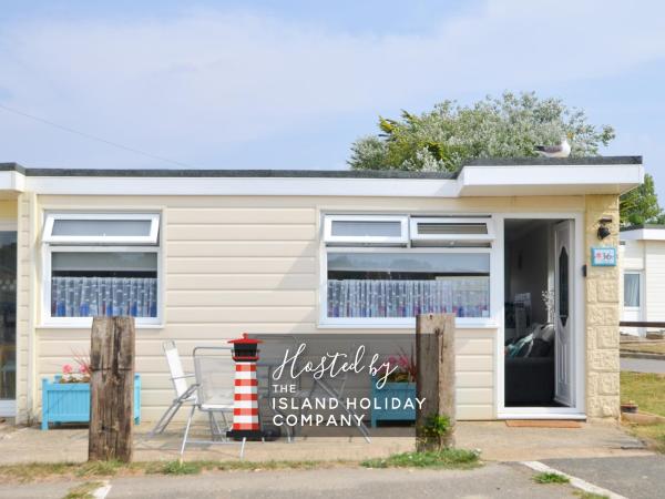 36 Sandown Bay - Bembridge