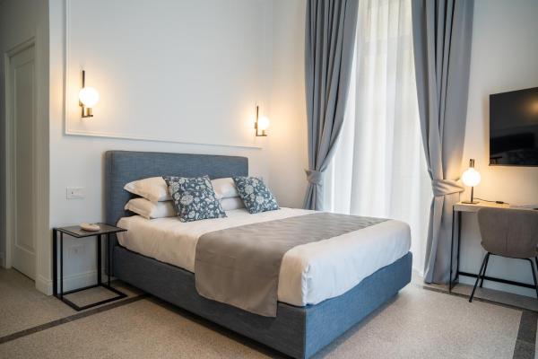 Monteroduni 22 - Chiaia Design Rooms - Pozzuoli