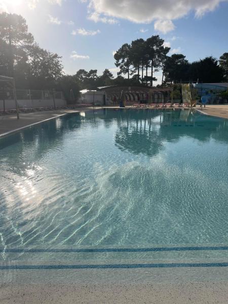 Mobil Home Neuf Du Samedi Au Samedi - Le Porge