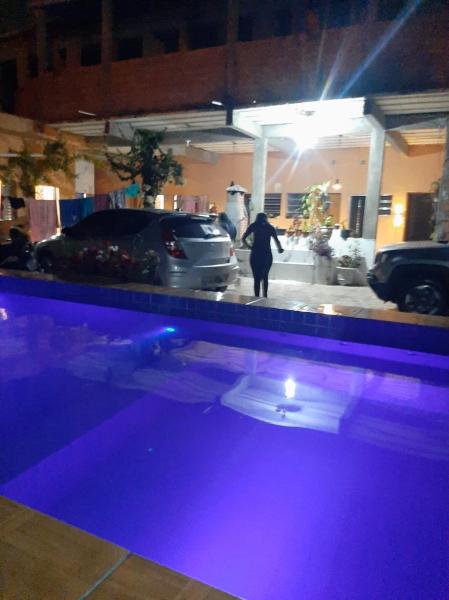 Linda Pousada Pra Final De Ano Com Piscina A 5 Minutos Da Praia - Peruíbe