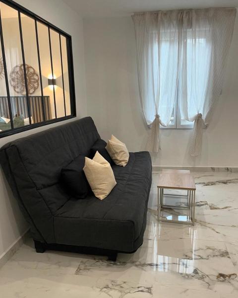 Appartement T2 Proche De La Gare - Camargue