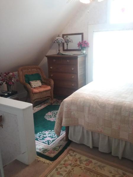 Island House Of Wanchese Bed And Breakfast - Manteo, NC