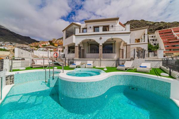Luxuryvilla Heatedpool Costaadeje Panoramicseaview - Costa Adeje