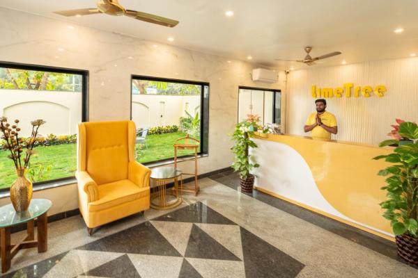 Lime Tree Hotel & One Bed Room Serviced Apartment - Noida Next To Sector 50 Metro With Party Venue - ノイダ