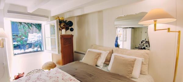 Paris Authentic House Open Space Studio Métro 14 Hôpital Bicêtre, Rer B Gentilly - Paris