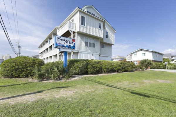 Ohana Retreat By Carolina Beach Realty - Carolina Beach, NC