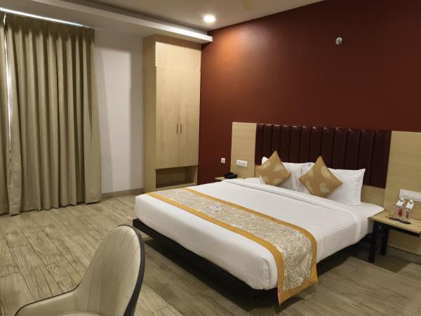 Hotel Grand Continent - Hitec City, Laxmi Cyber City, Hyderabad - Hyderabad