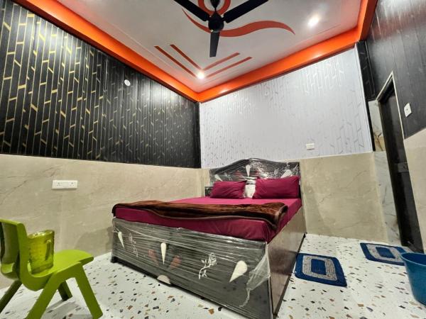 Hotel Raghav Nanadan - Ayodhya
