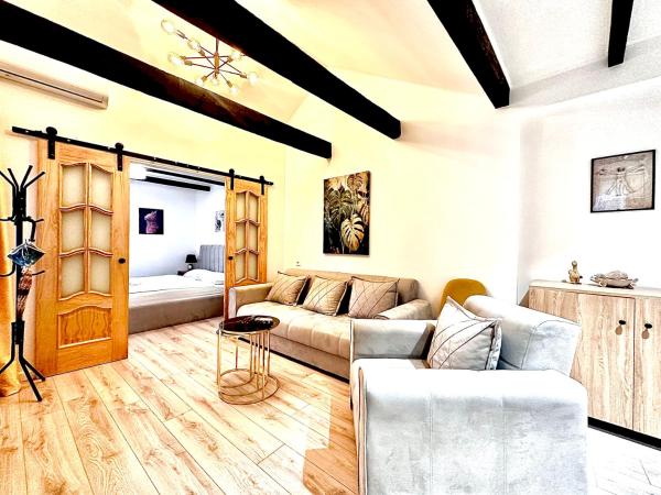 Silver Lux Apartment - Tbilisi