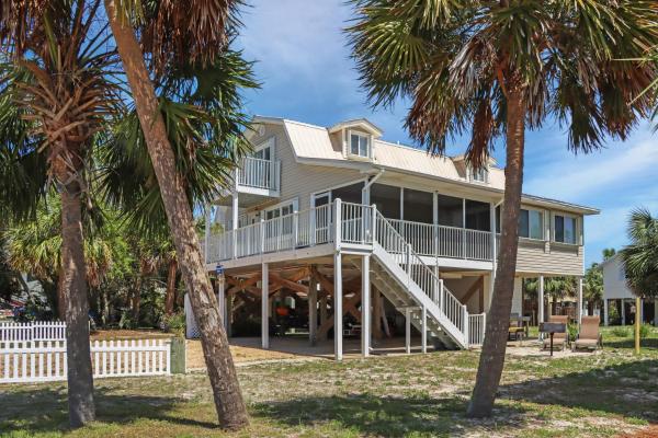 Palmetto Breeze By Pristine Property Vacation Rentals - Indian Pass, FL