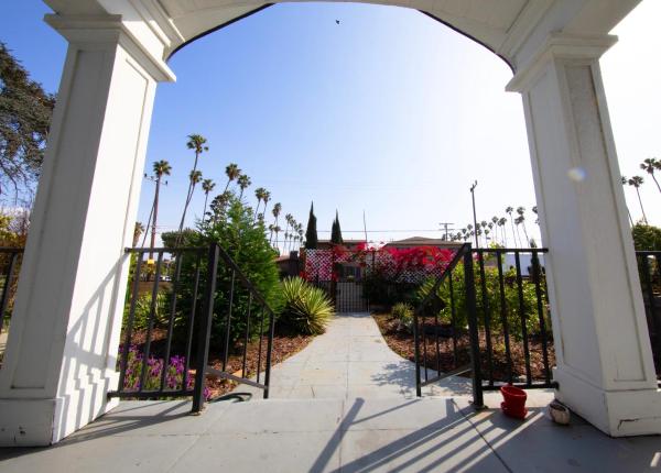 La Charming Bungalow - Los Angeles, CA