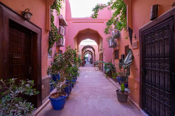Riad Zineb Trois Piscines, Jacuzzi, Parking Gratuit - Marrakech