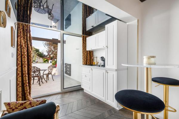Tolérance Baroque Apartment In Cap Dagde Naturist Village - Marseillan