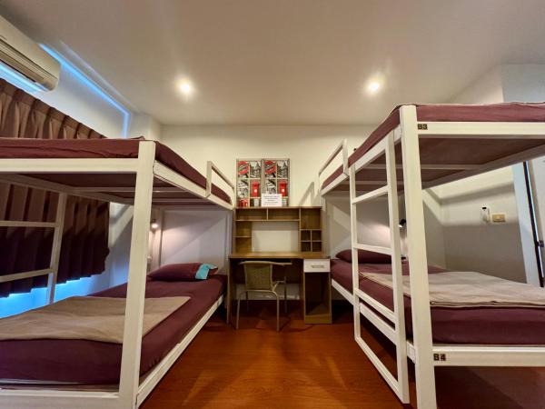 Ananas Central Phuket Hostel - Phuket district, Thailand