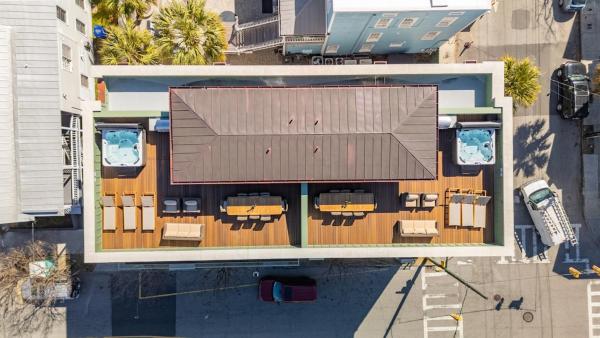 The Chateau - By Charleston Vacays - Charleston, SC