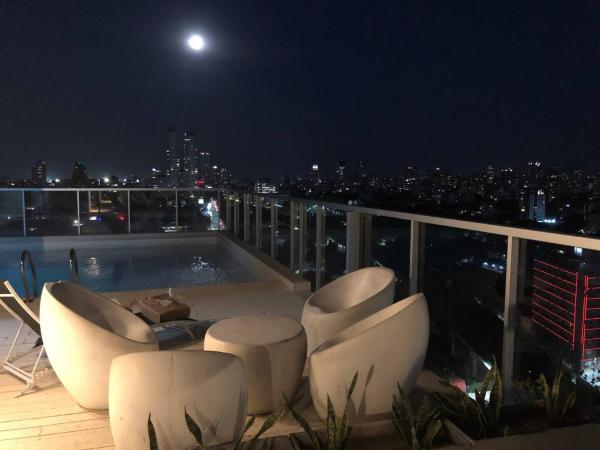 Geba, Movistar Arena, Embajada Usa - Buenos Aires