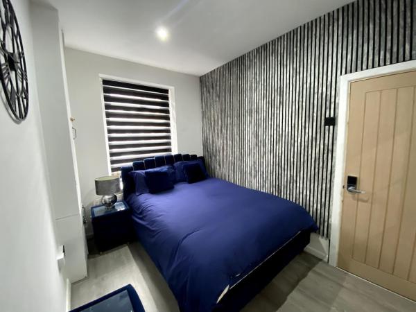 Cardiff City Studio Sleeps 4 - The Gate