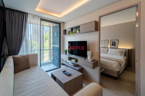Luxury 2br With Sky Pool & Gym Near Bts Thong Lo - Phra Pradaeng