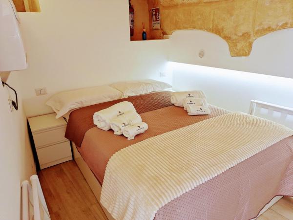 Vico Farinella 12 Small Room - Polignano a Mare