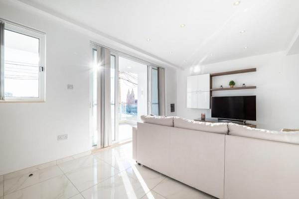 Lily Of The Hill - 2 Bedr, 3 Bath - Malta
