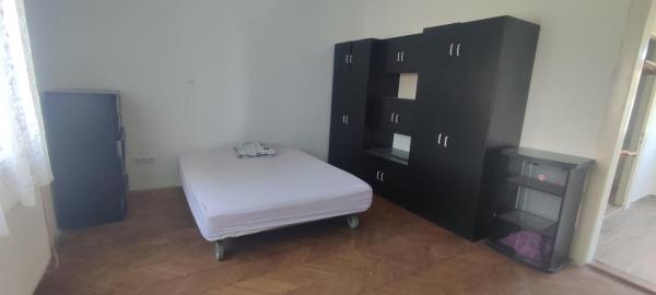 Village Rákoshegy - Budapest Ferenc Liszt Airport (BUD)