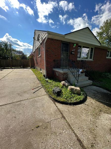 The Versace House - Windsor