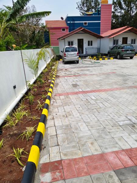 Kurinjchi Garden Resort - Karnataka