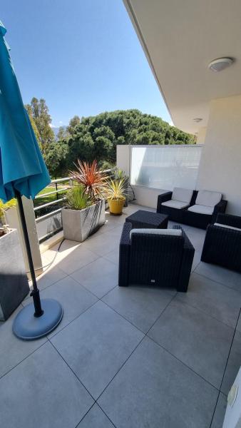 Magnifique Appartement Traversant à 300 M De La Plage - Calvi