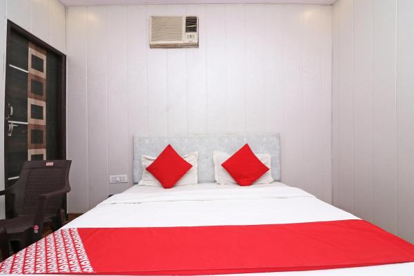 Oyo 81074 Hotel Adb - Faridabad