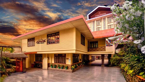 Summit Ttakshang Residency Hotel & Spa 2 Mins Walk To Mg Marg - 錫金邦